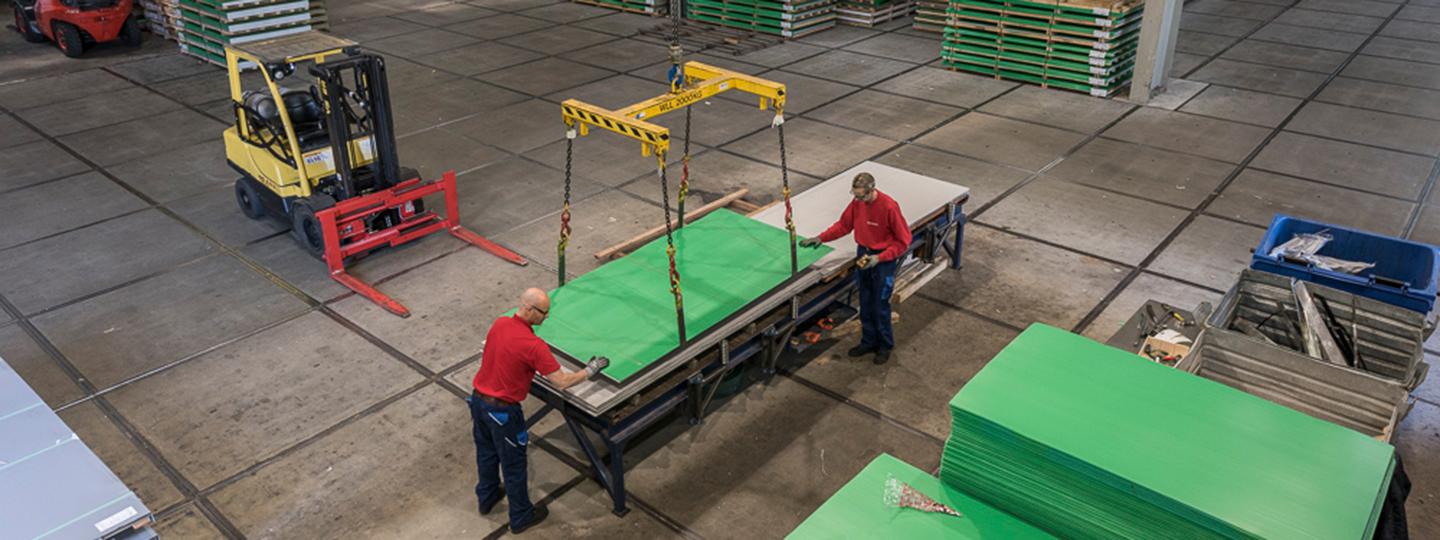 Roba Metals, IJsselstein, The Netherlands | Industrial LED lighting